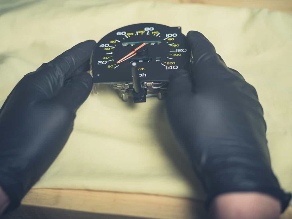 How To Read an Odometer - Upgraded Vehicle