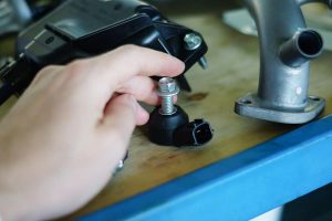 Symptoms of a Faulty Knock Sensor (with Causes & What to Do) - Upgraded ...