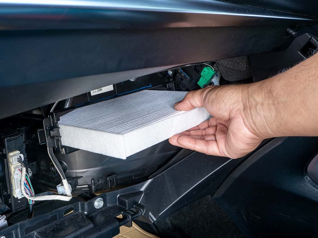 Clogged or Dirty Air Filter – Signs, Causes & Solutions - Upgraded Vehicle