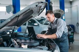 Service Engine Soon Light – Meaning, Causes & What to Do - Upgraded Vehicle
